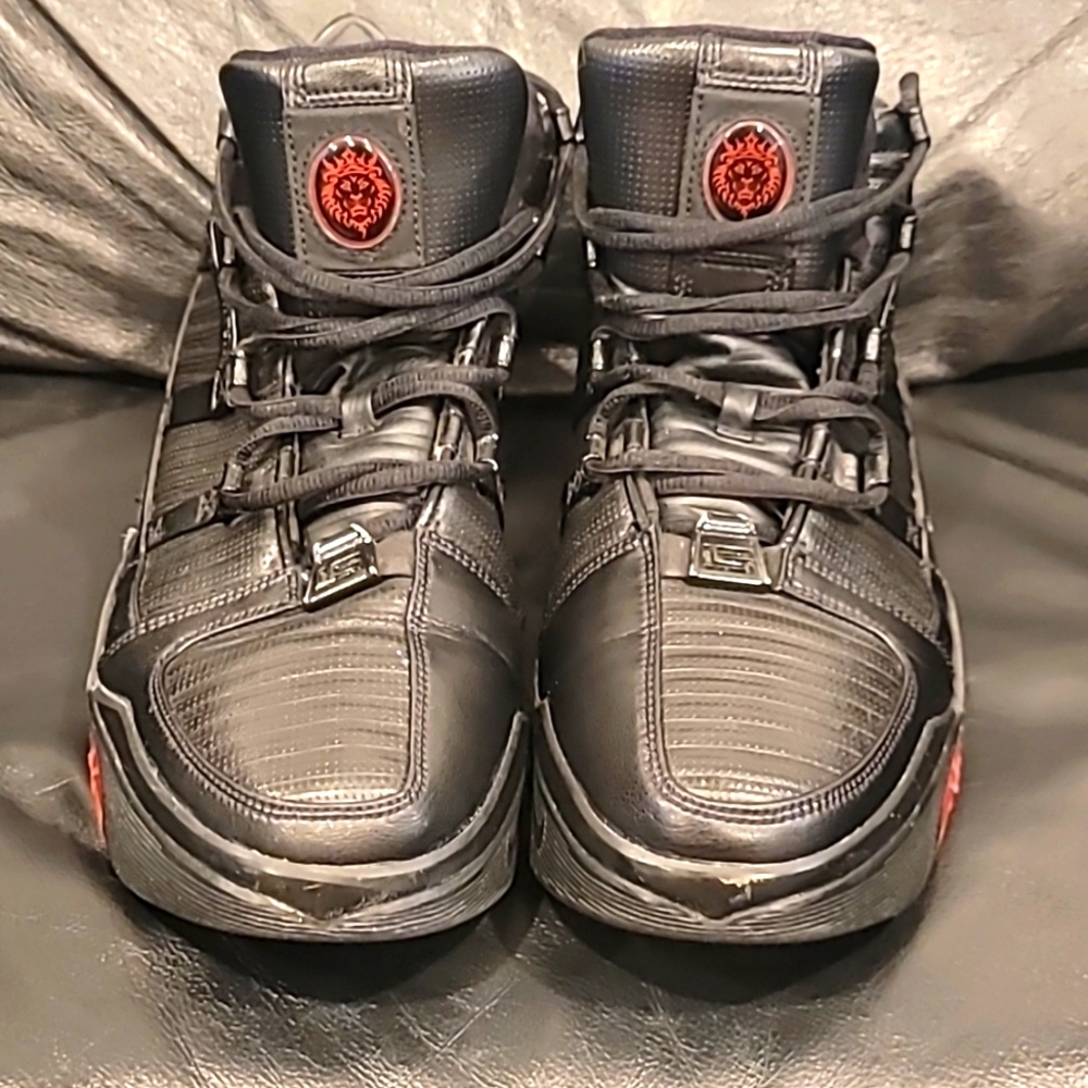 Lebron Zoom Iii Og Red And Black 2005 - Gem
